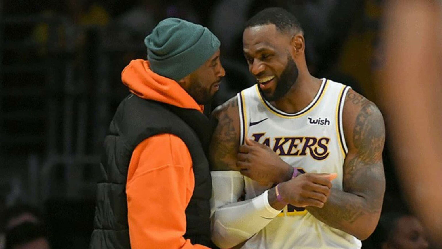 When LeBron James guarded Kobe Bryant in the NBA All-Star 2016 ...