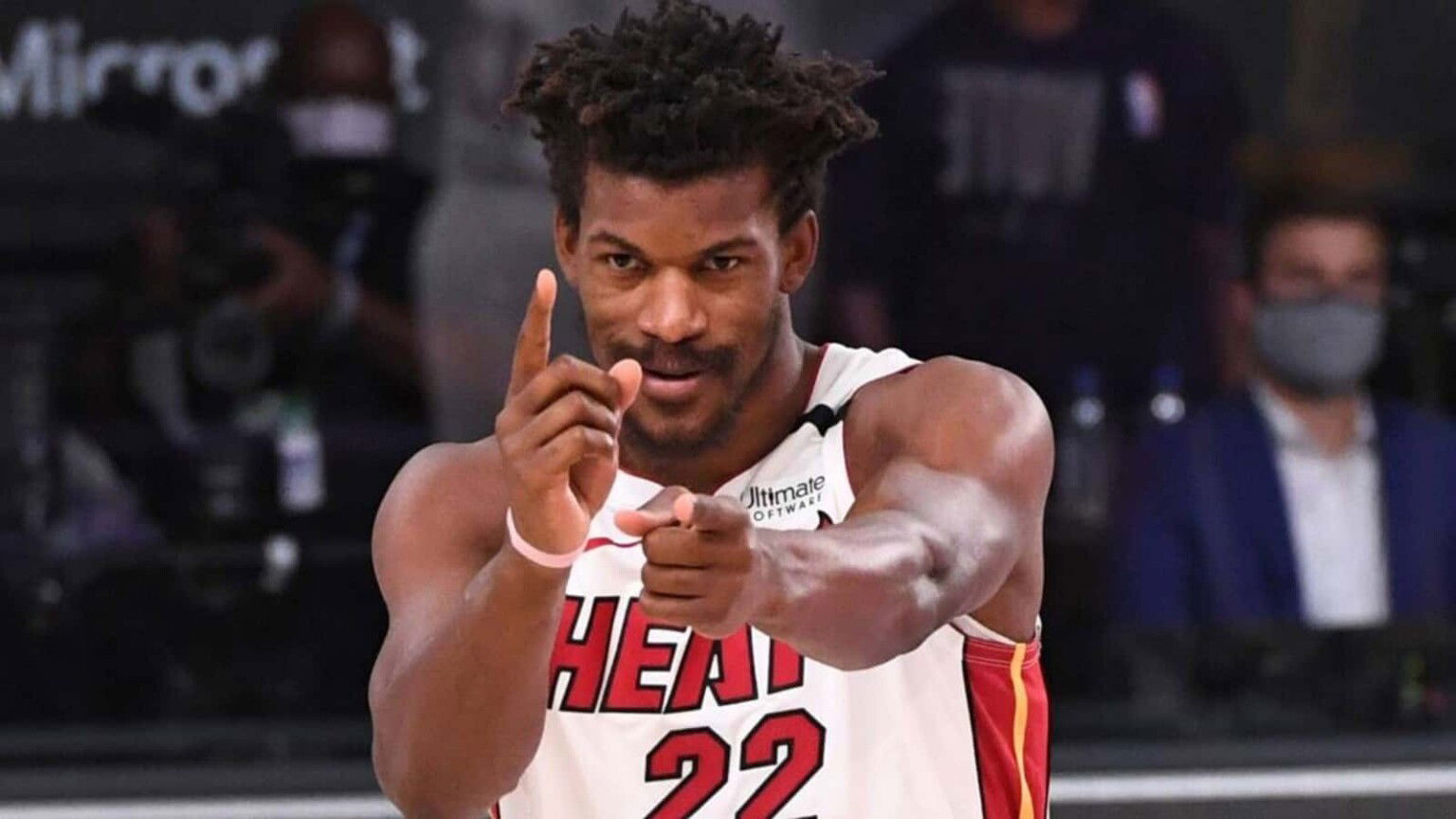 Jimmy Butler hilariously sells signature coffee at Miami Open