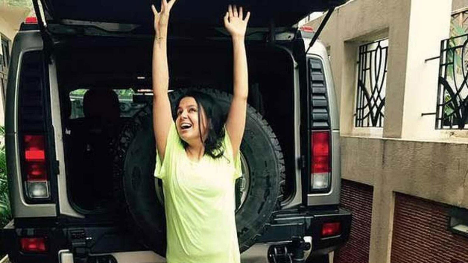 MS Dhoni’s car and bike collection: From Hummer H2 to Ferrari 599 GTO ...