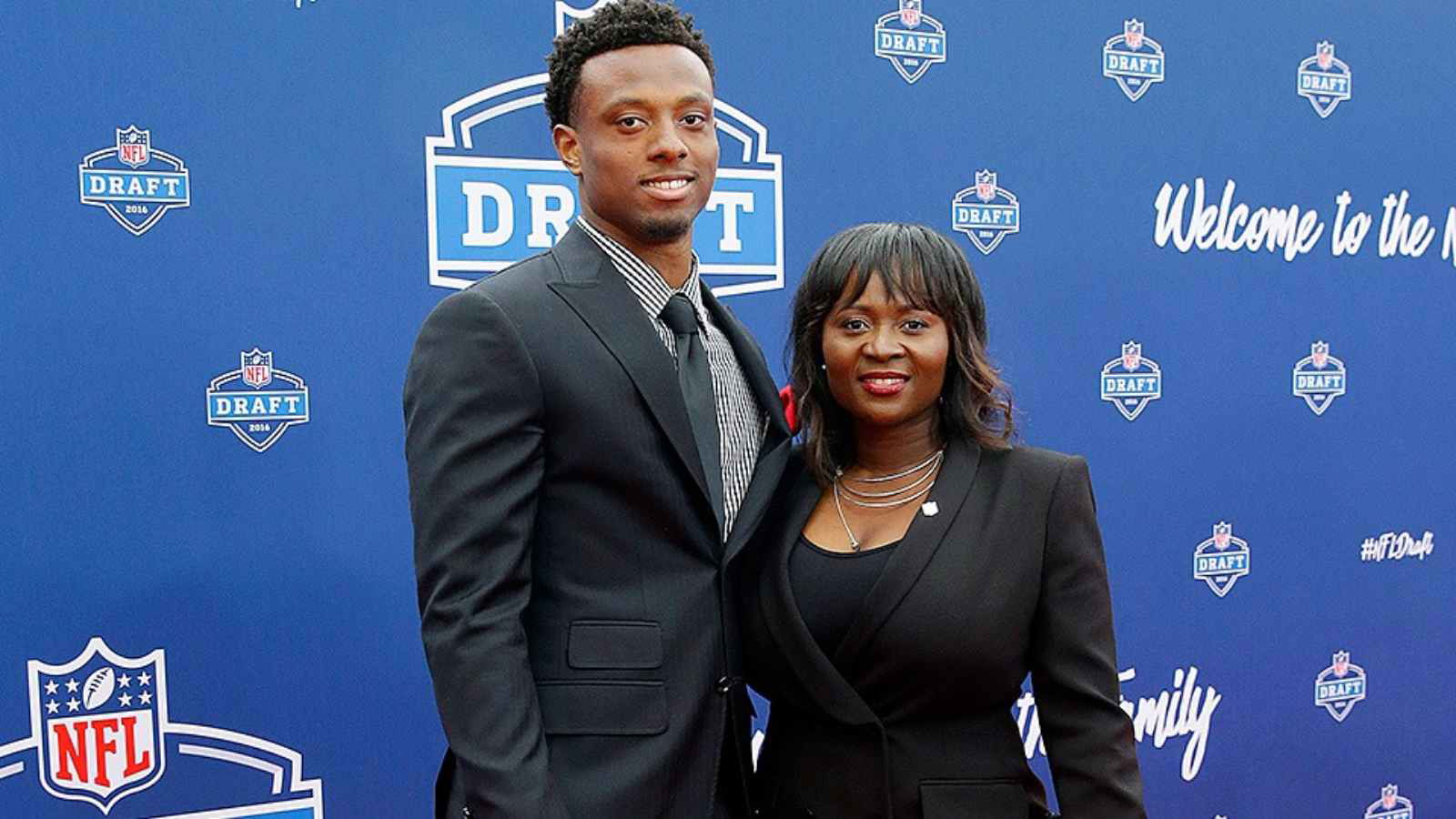 Eli Apple girlfriend: All you need to know about the relationship ...