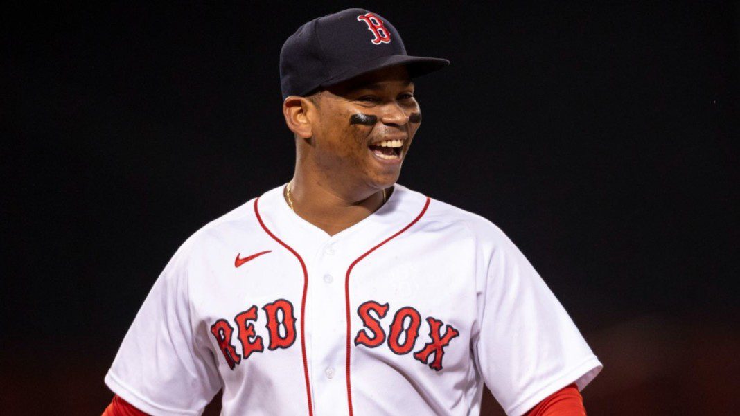 Rafael Devers Net Worth, Career, Endorsements, Girlfriend, Family, and more
