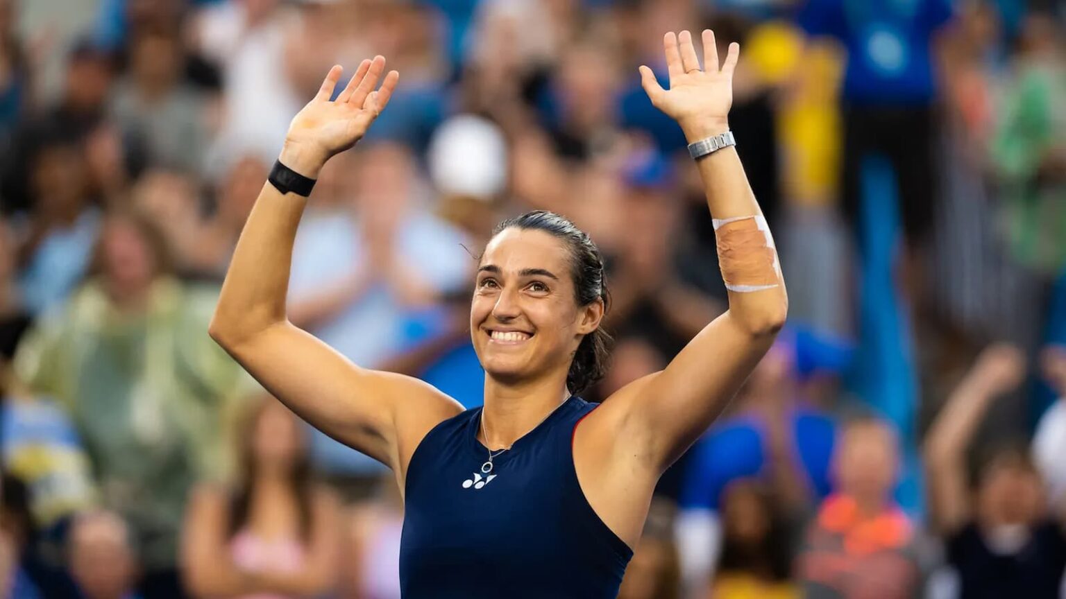 Caroline Garcia slammed by tennis fans for snubbing Coco Gauff in the ...