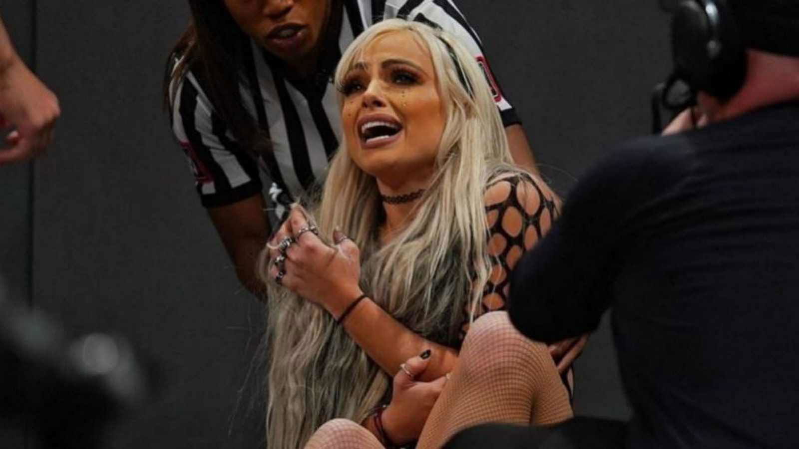 "HARDEST I've ever been hit" WWE Women's Champion describes the ...