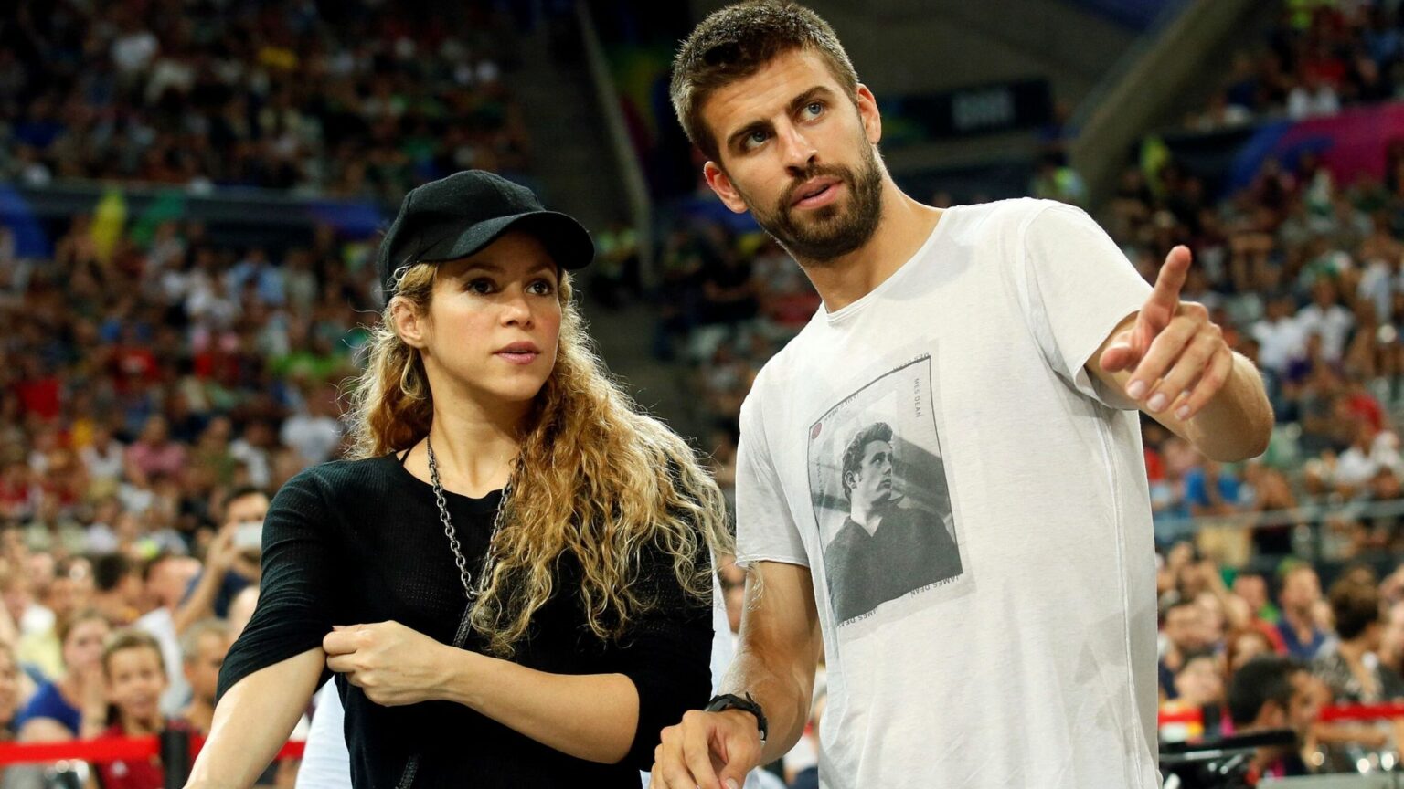 Renowned people Shakira dated before meeting Barcelona star Gerard Pique
