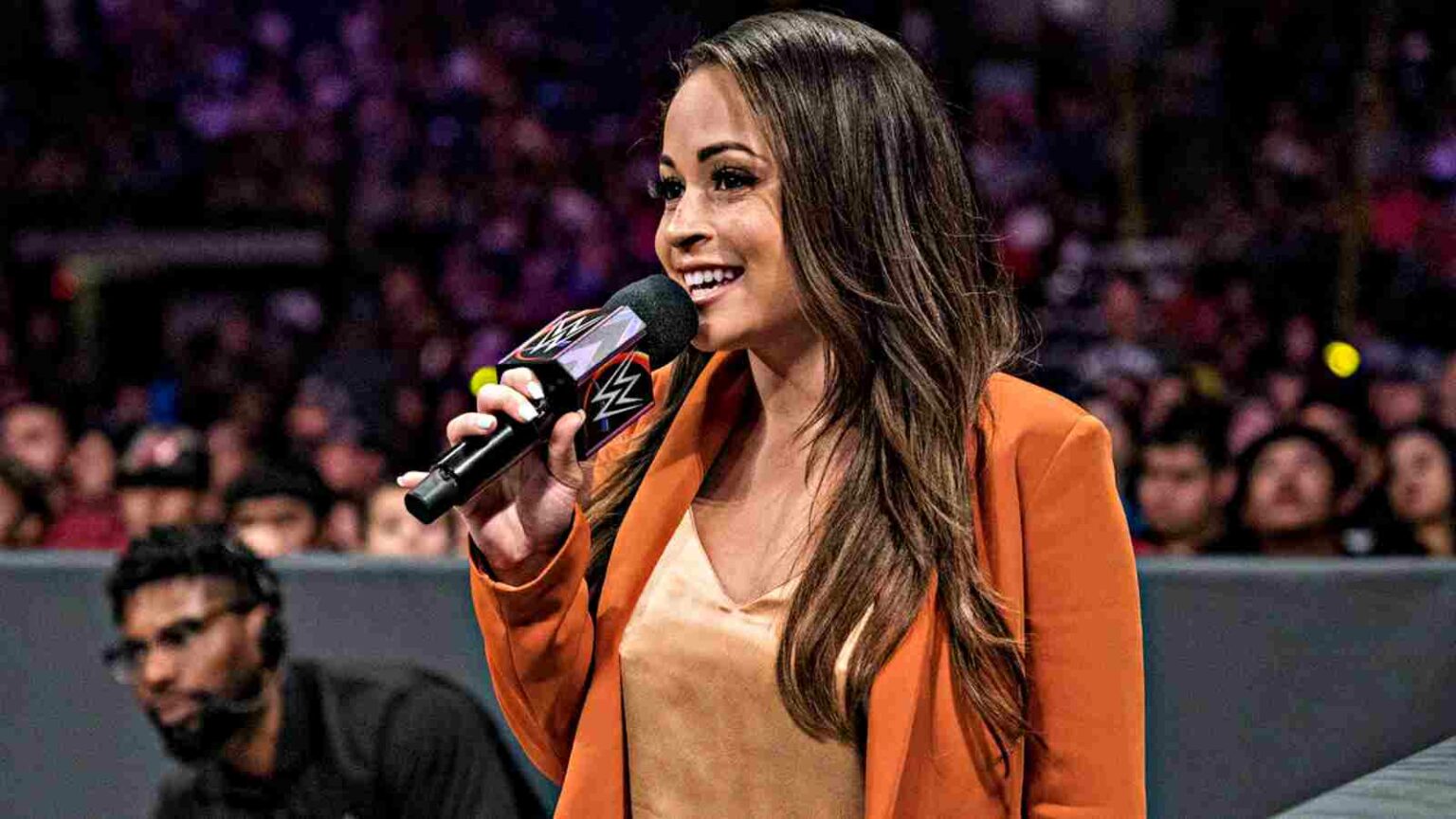WWE Personal Kayla Braxton reveals her dangerous medical condition ...