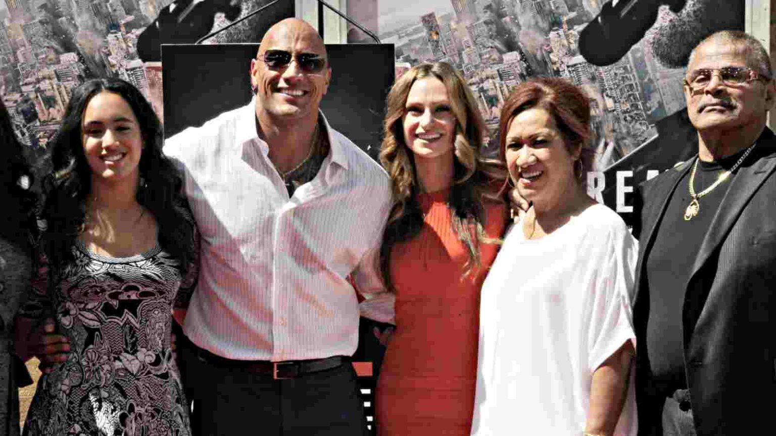 WATCH : Dwayne Johnson meets his late Grandmother's thespian Ana ...