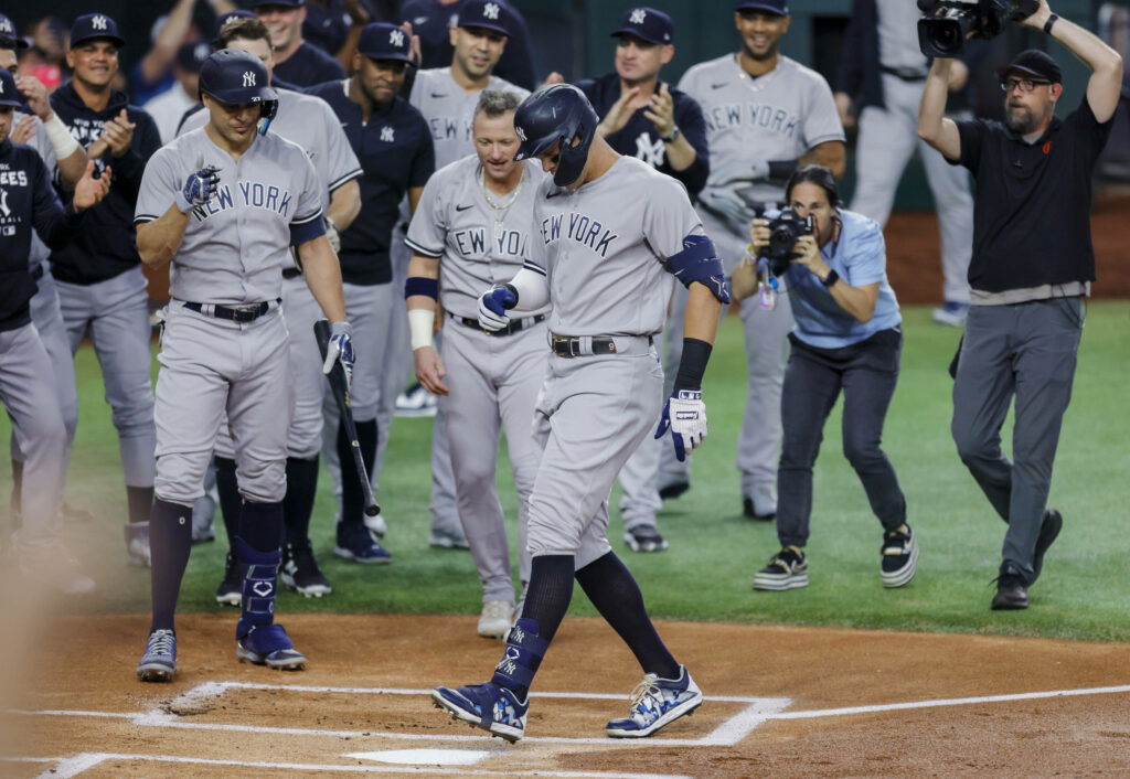 “The AL King! Case Closed” Aaron Judge blasts HR No. 62, dawns the AL ...