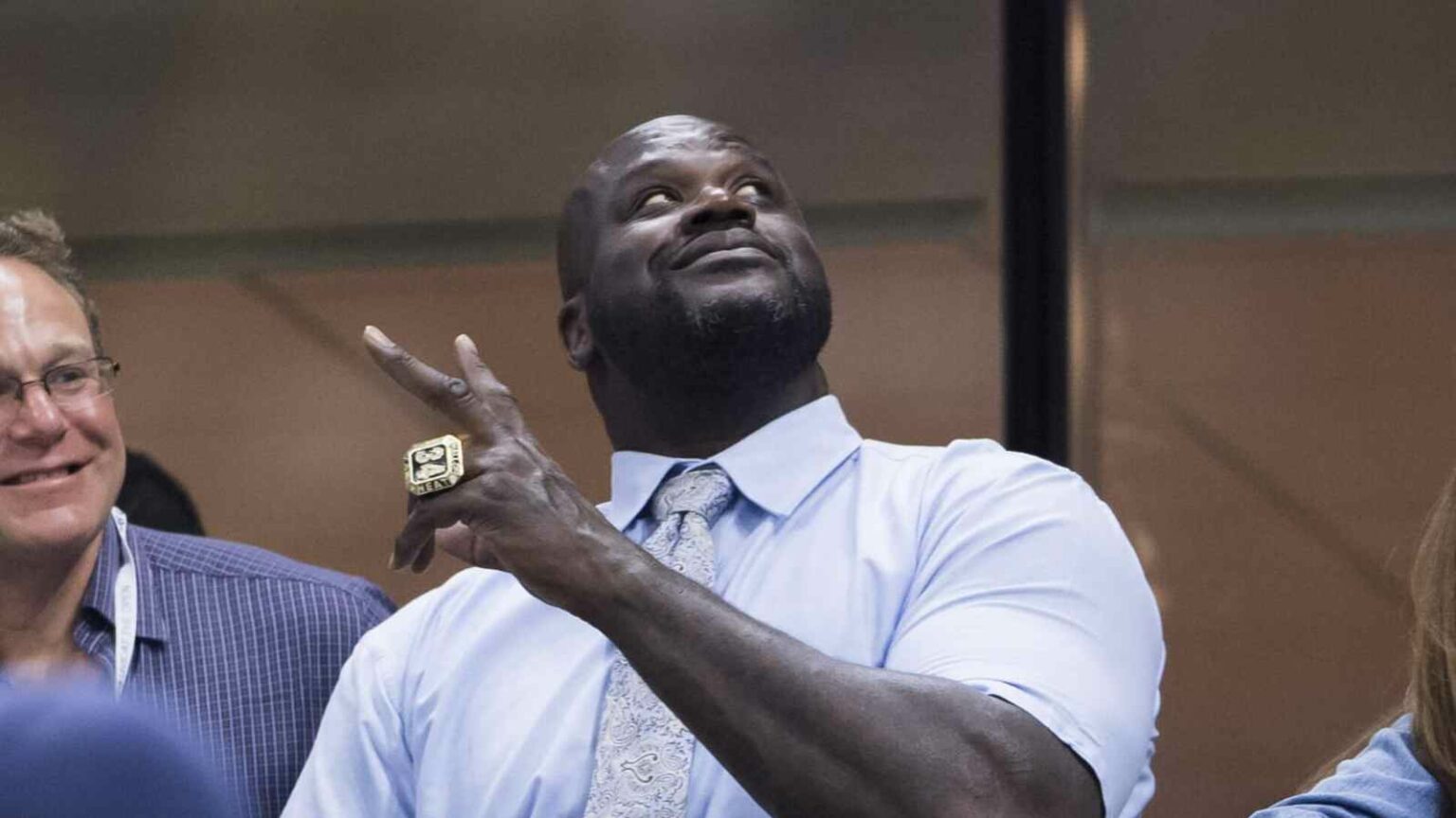 "Two potential divorcees sitting one a tree" Shaquille O'Neal joins ...