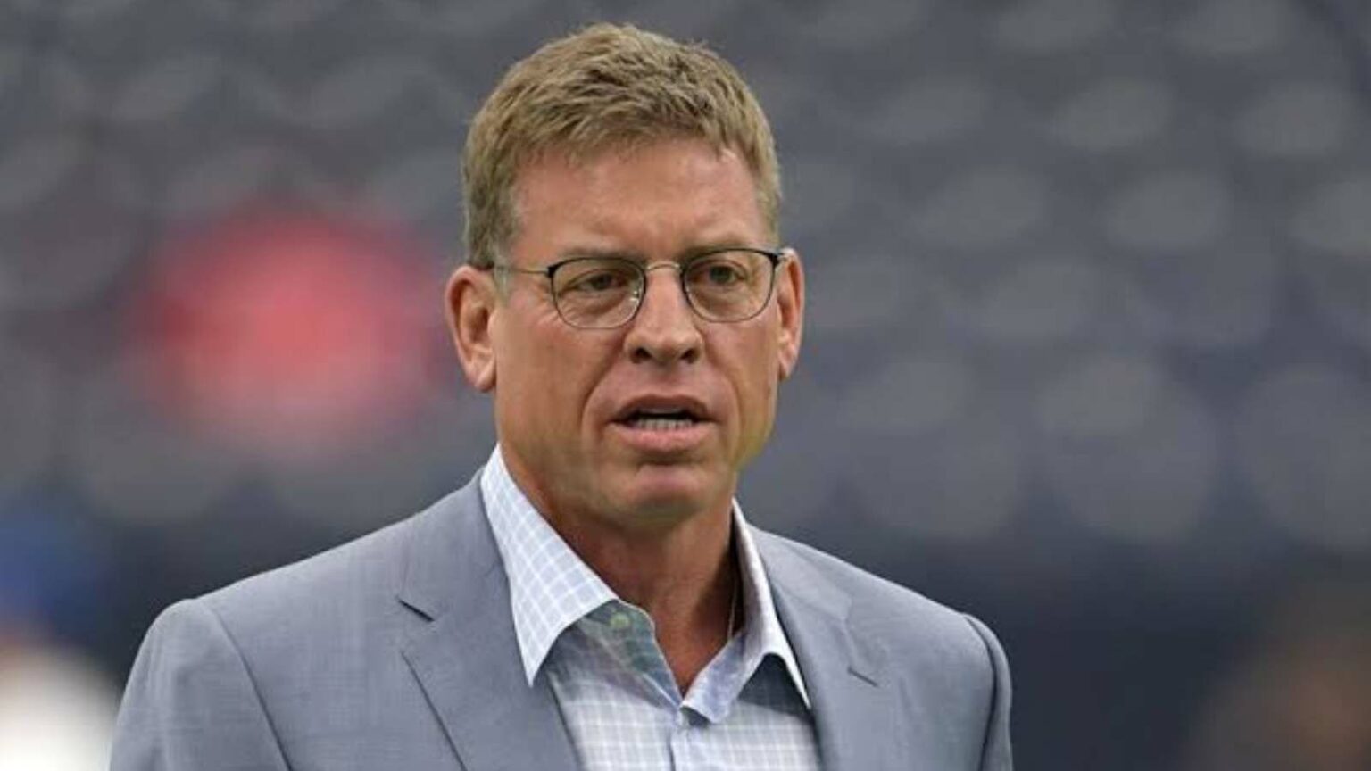 "Take the dresses off" Troy Aikman calls on the NFL to fix roughing the ...