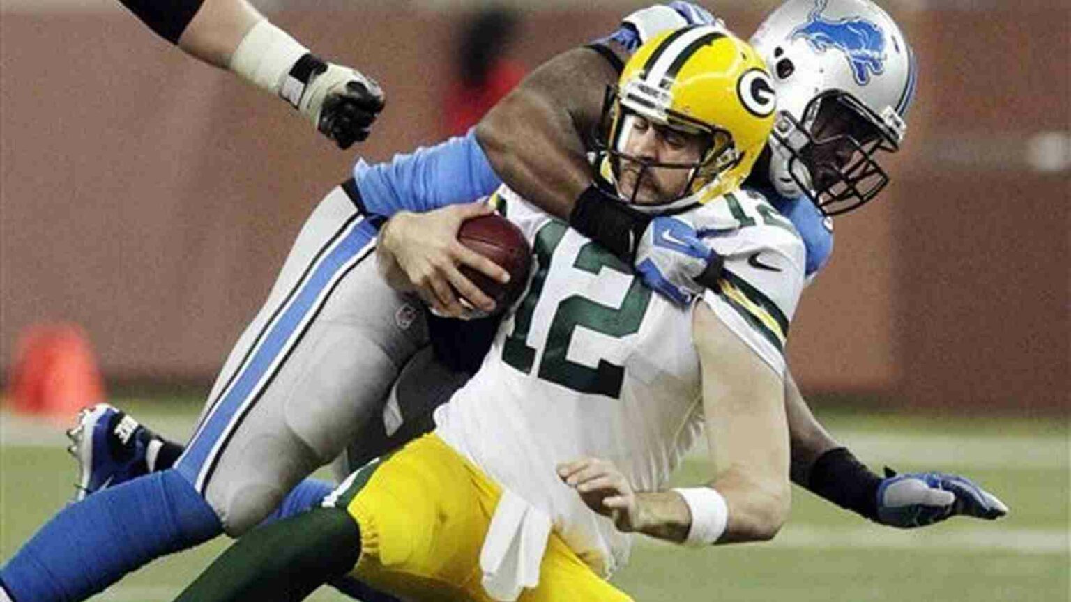 Watch: “Mediocre QB at best” NFL Twitter savagely trolls Packers QB ...