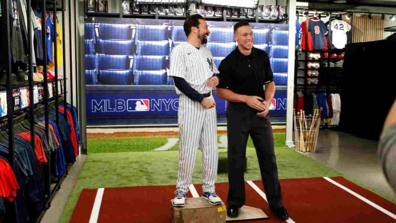 Aaron Judge and Jimmy Fallon join cahoots to Photobomb MLB fans in NYC