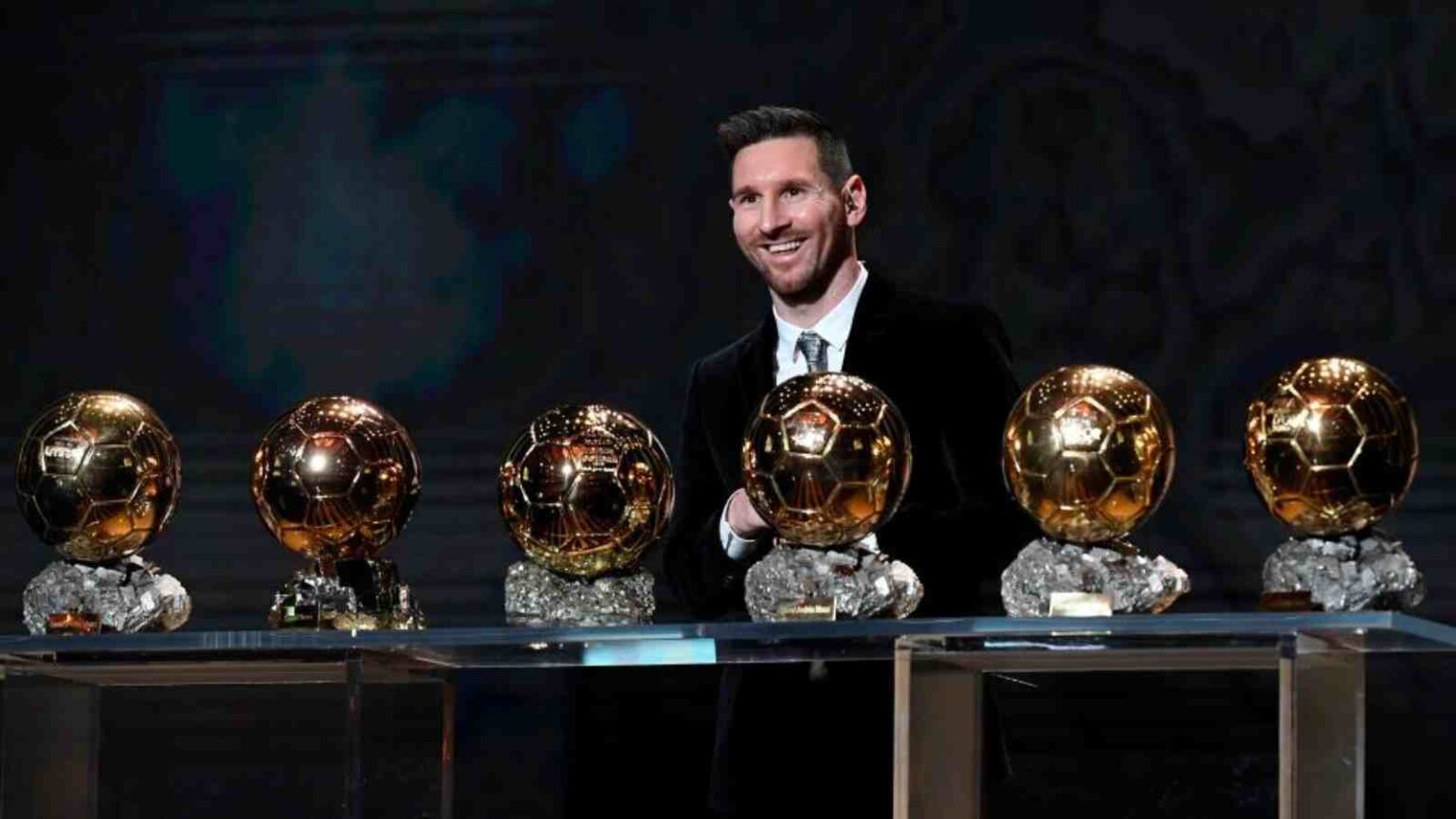 Lionel Messi’s Net Worth, Salary, Endorsements, House, Wife, Kids, Car ...