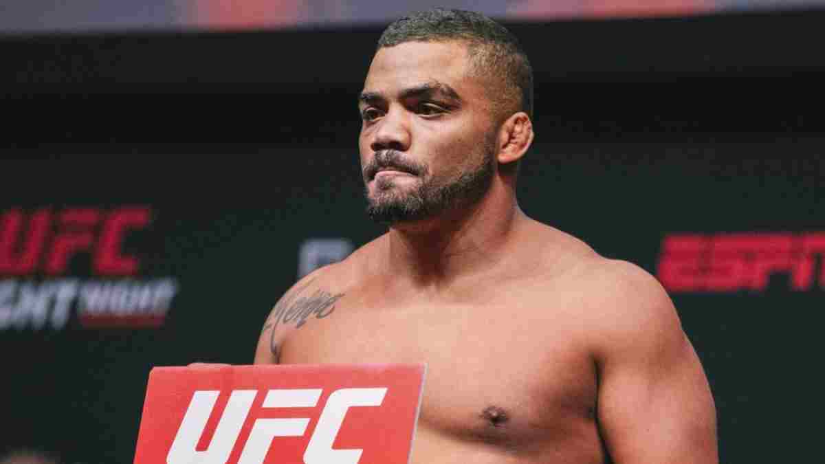 Deron Winn removed from roster after he falls from stairs - FirstSportz