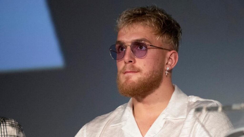 “Water boy” - Social media ERUPTS as Jake Paul signs mysterious new ...