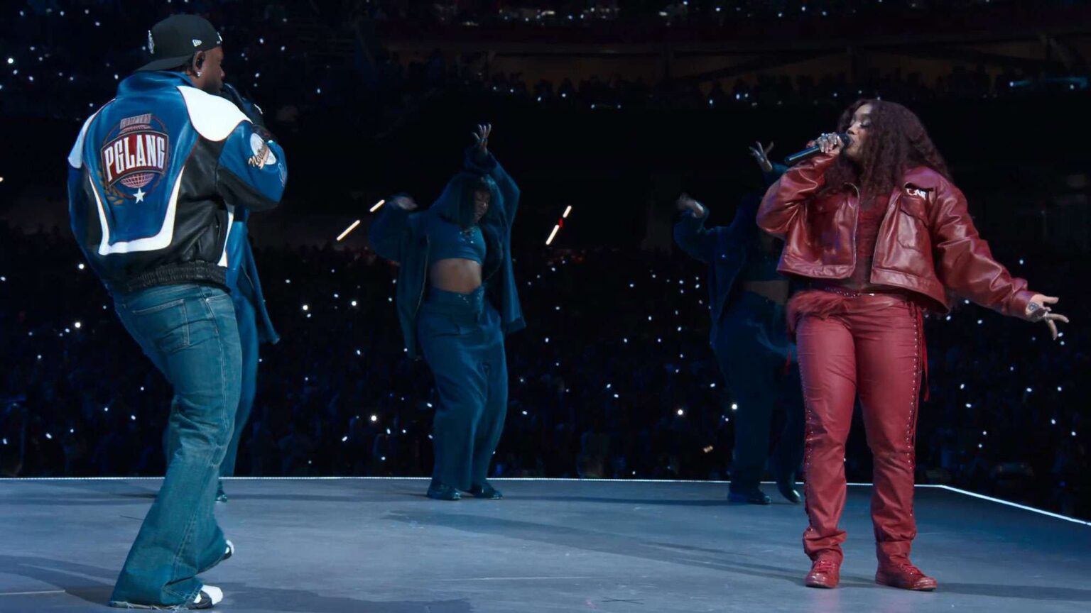 Kendrick Lamar 'performer' tackled for waving Palestine flag during ...