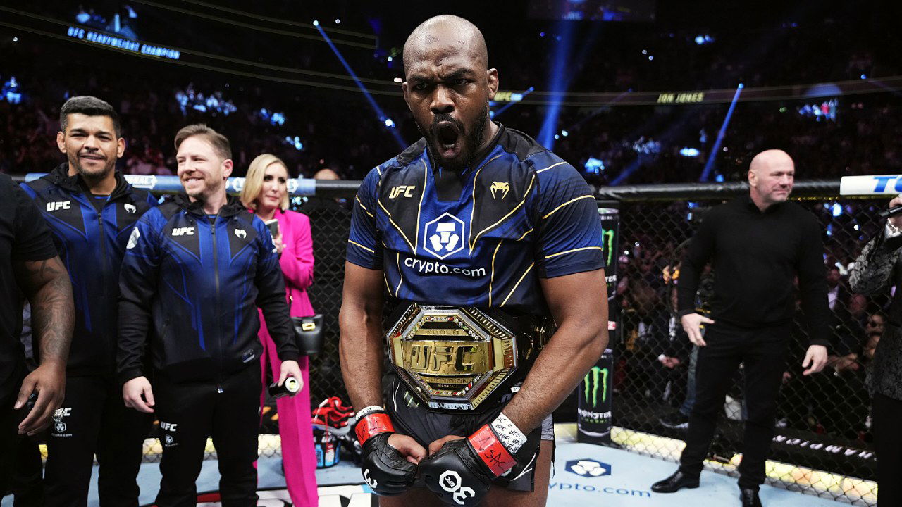 "Rock papers scissors?" Jon Jones offers hilarious option to settle ...