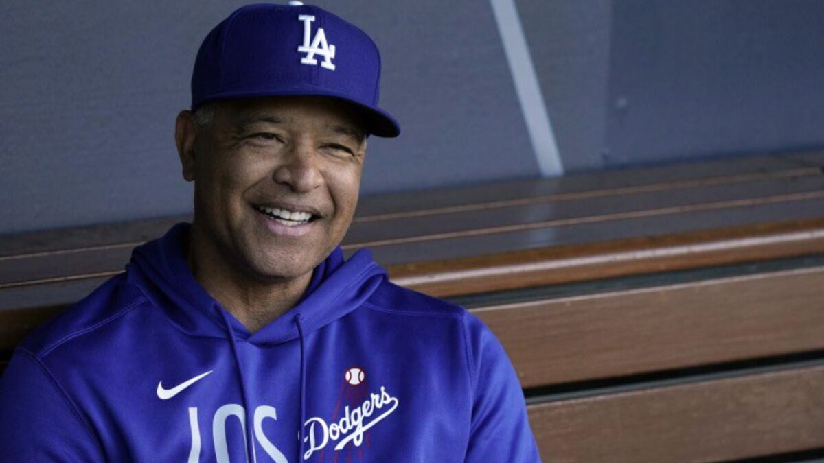 "Worth every penny" - Fans react as Dave Roberts signs record breaking ...