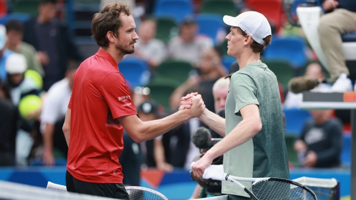 Daniil Medvedev Gives 'Don't Really Care' Verdict After Jannik Sinner's Return to Tennis