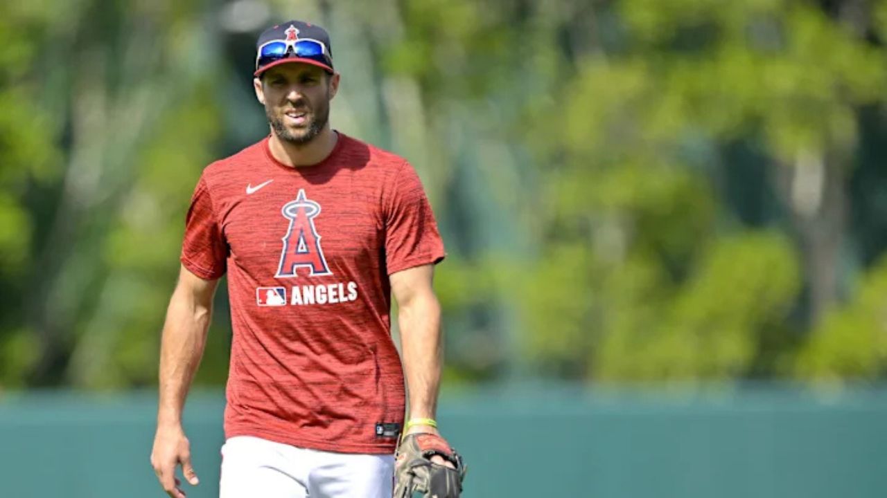 "Bro Got Sent to the Minors" - Fans React as 2x World Series winner Chris Taylor Joins LA Angels ...