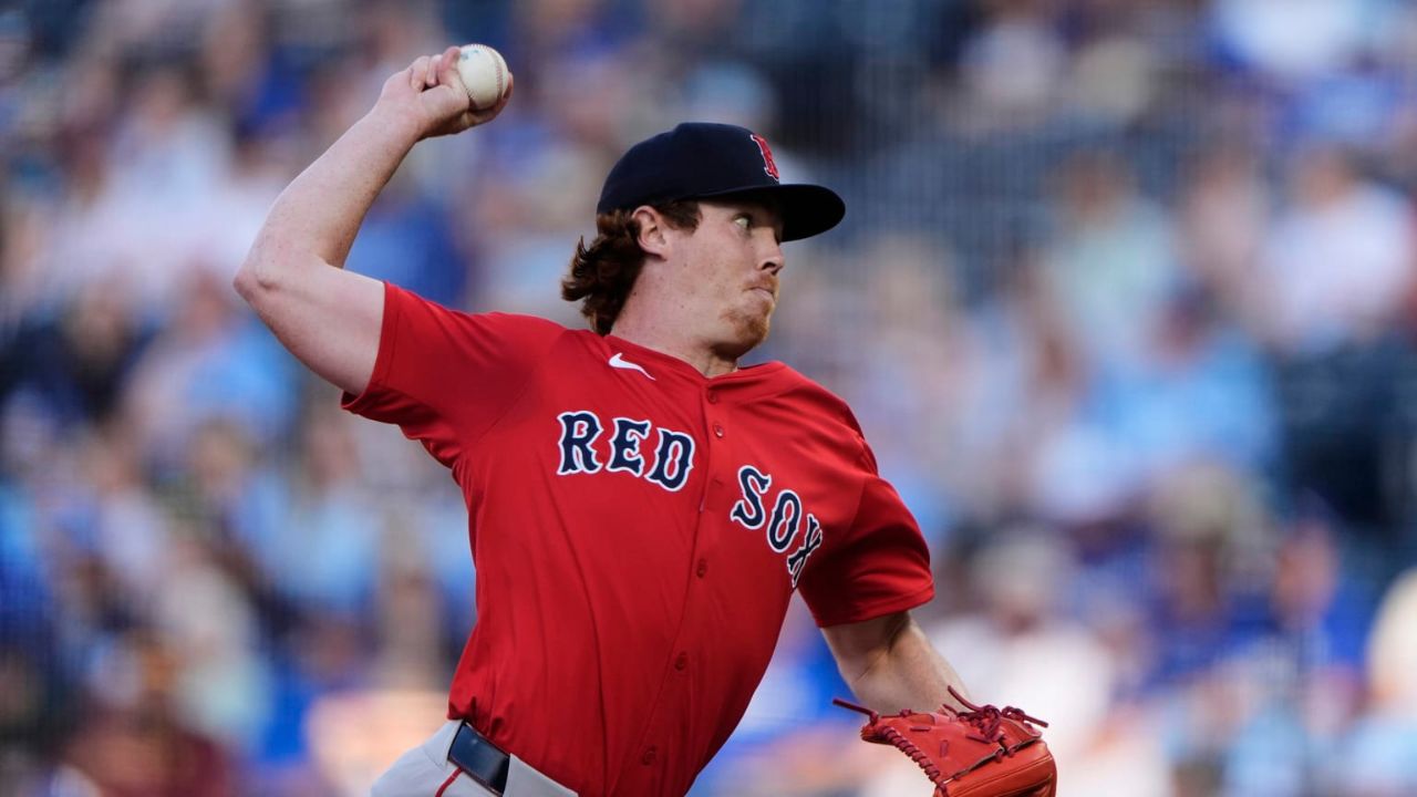 "He's Young," Aaron Boone Drops Unique Reaction to Hunter Dobbins' BOLD ...