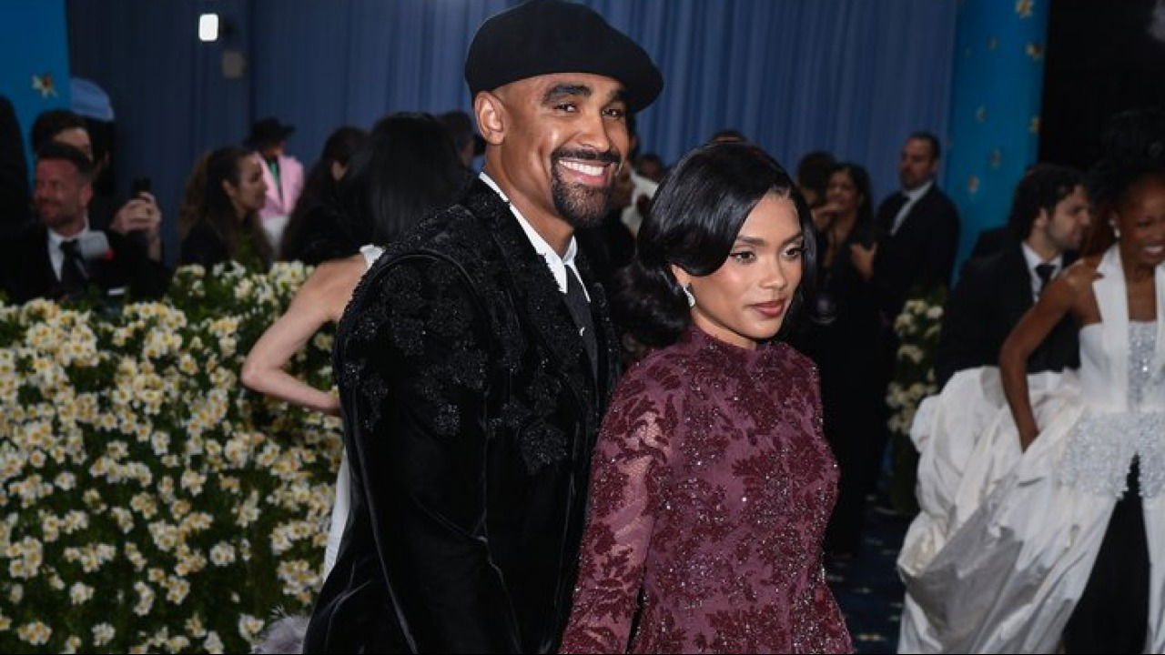 Eagles' Jalen Hurts, Who Married Bry Burrows, Walked down the Aisle ...