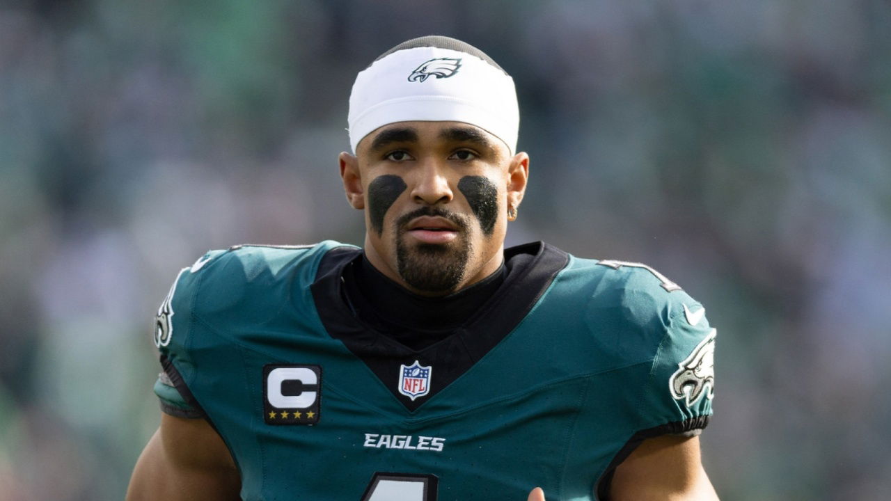 Jalen Hurts' Message to Agent After Signing NFL's Biggest Deal Revealed ...