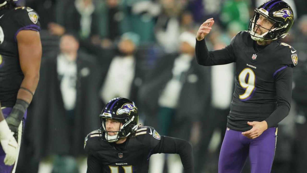 Kicker Justin Tucker Receives a 10-Week Payless Suspension Notice for Violating NFL's Personal ...