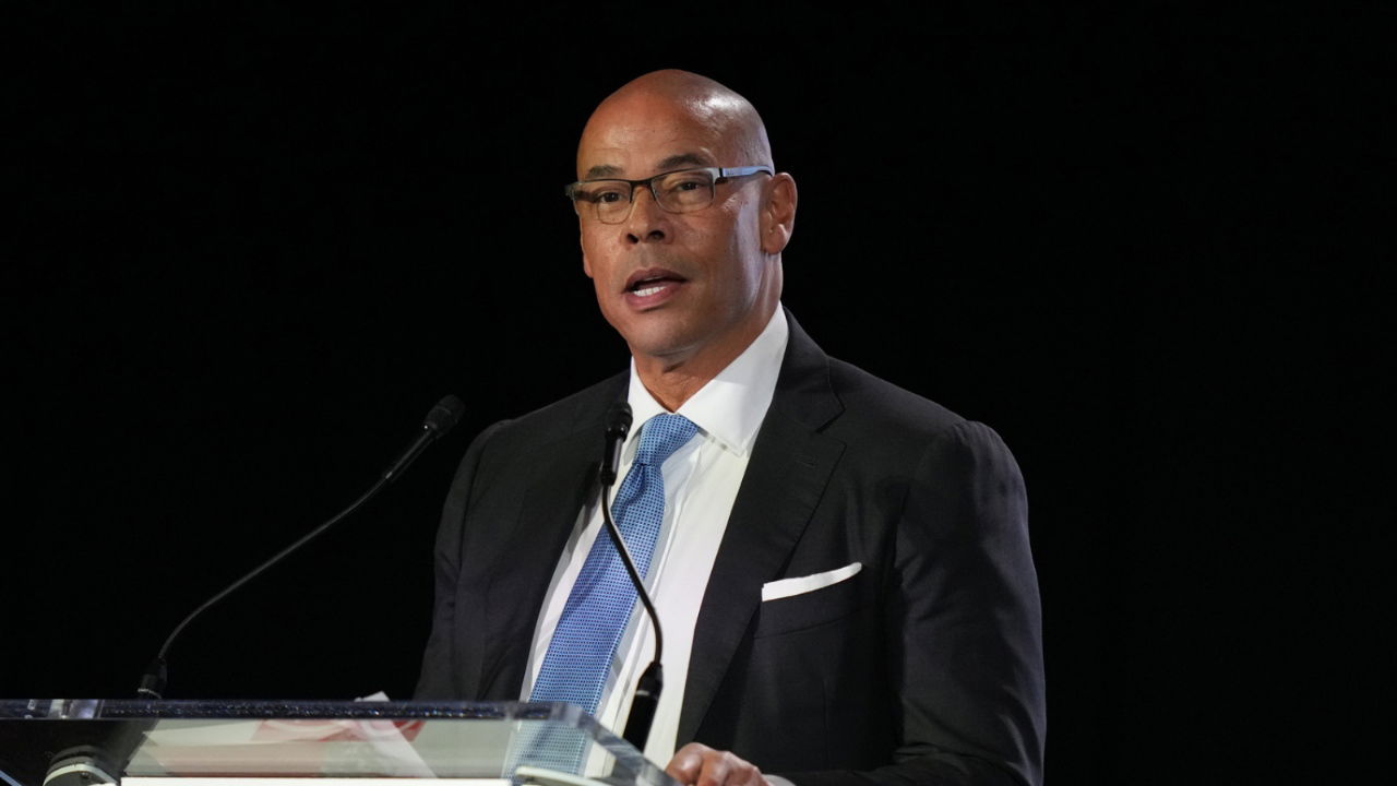 Strip Club Expenses Contributed to NFLPA Chief Lloyd Howell Jr.’s ...