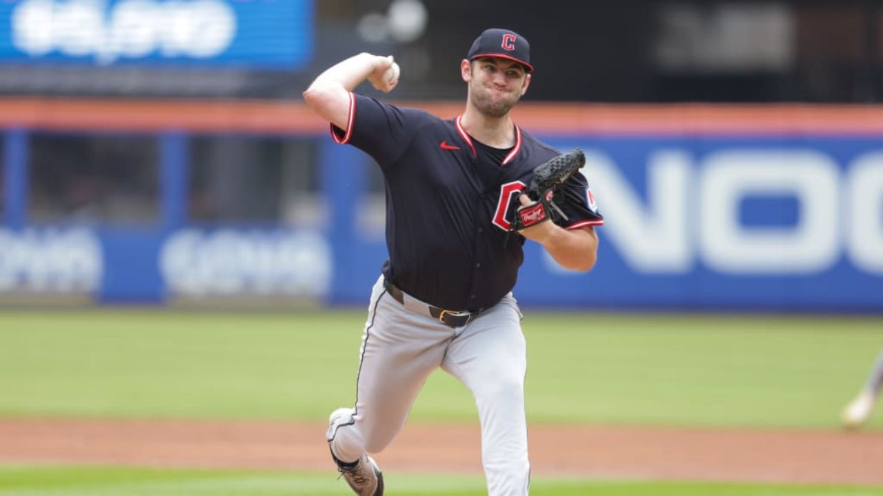 Gavin Williams Thanks NY Mets Fans for 'Awesome' Standing Ovation as ...