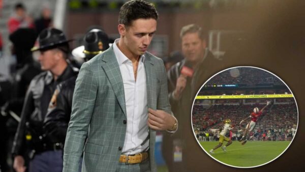 (Video) CJ Daniels Comes up Clutch With One of the Best One-Handed ...