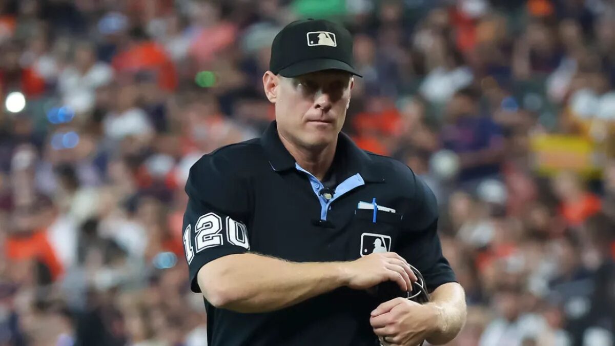 Umpire Brian Walsh Under TREMENDOUS Heat from MLB Fans Following Another Controversial Call in ...