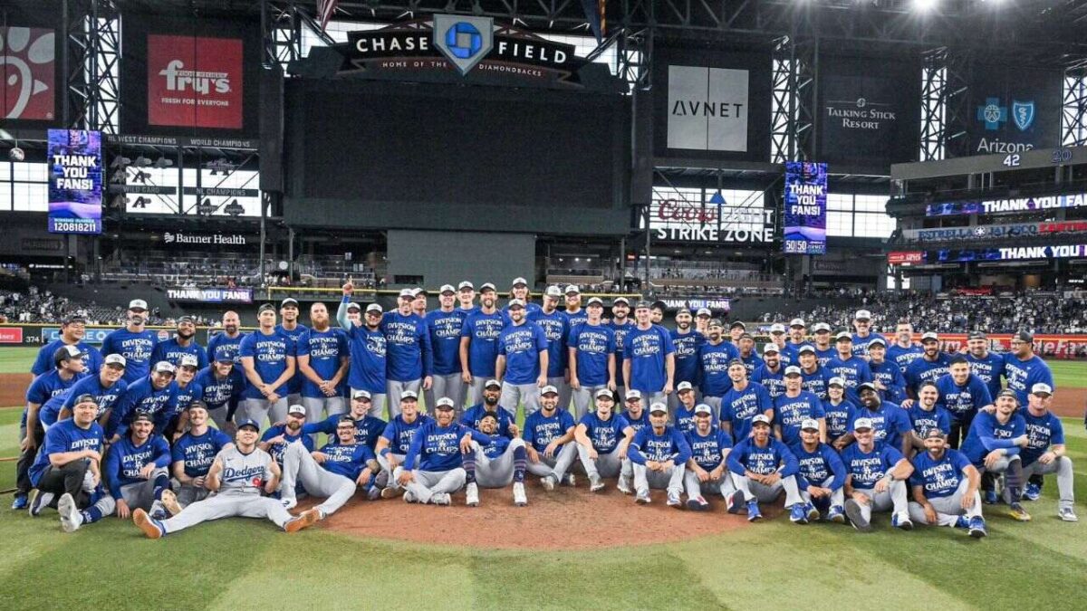 "National League West Runs Through Los Angeles," Dave Roberts Lauds ...