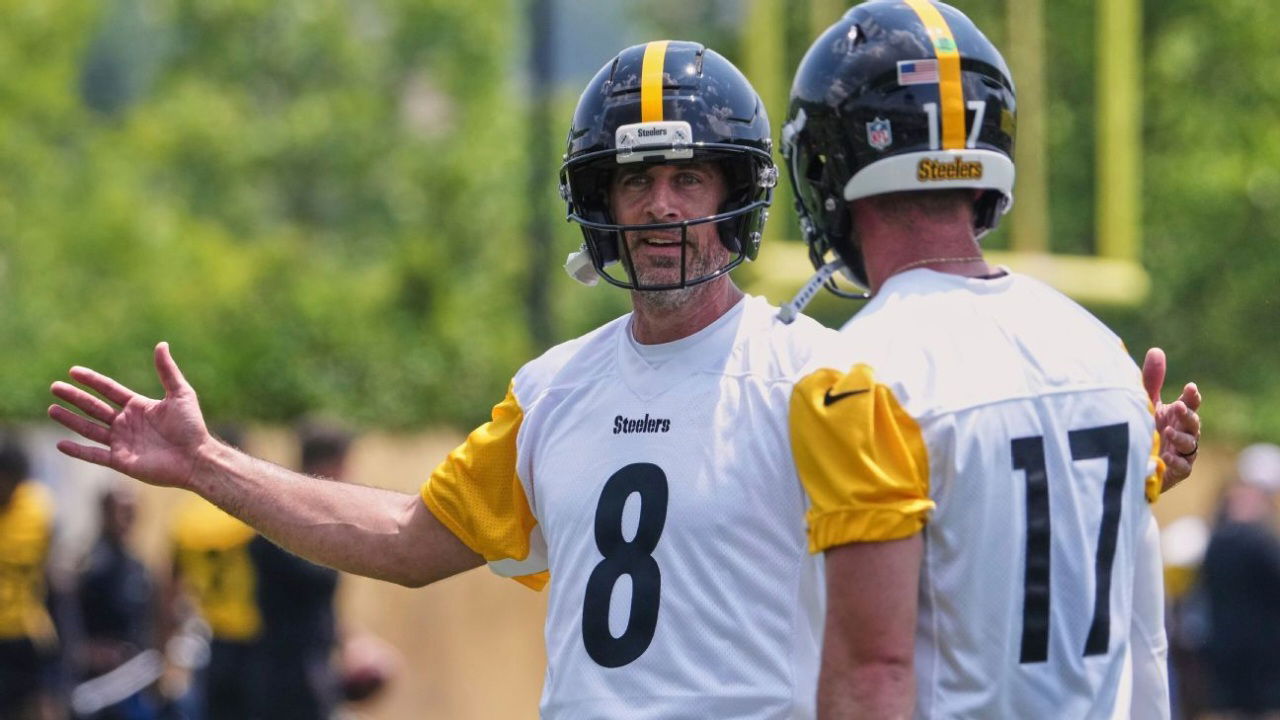 (Video) Aaron Rodgers Lashes out at Jaylen Warren, Who Ran a Flea ...