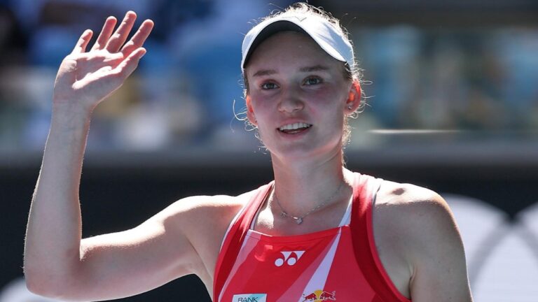 WTA Finals 2025: Iga Swiatek vs. Elena Rybakina Preview, Prediction ...