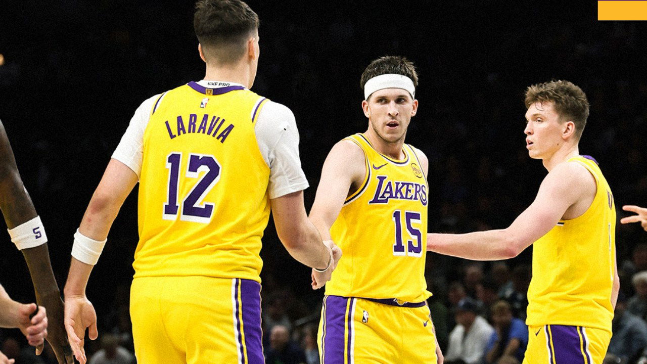 Austin Reaves' Buzzer-Beating Game-Winner Draws Praise from LeBron ...