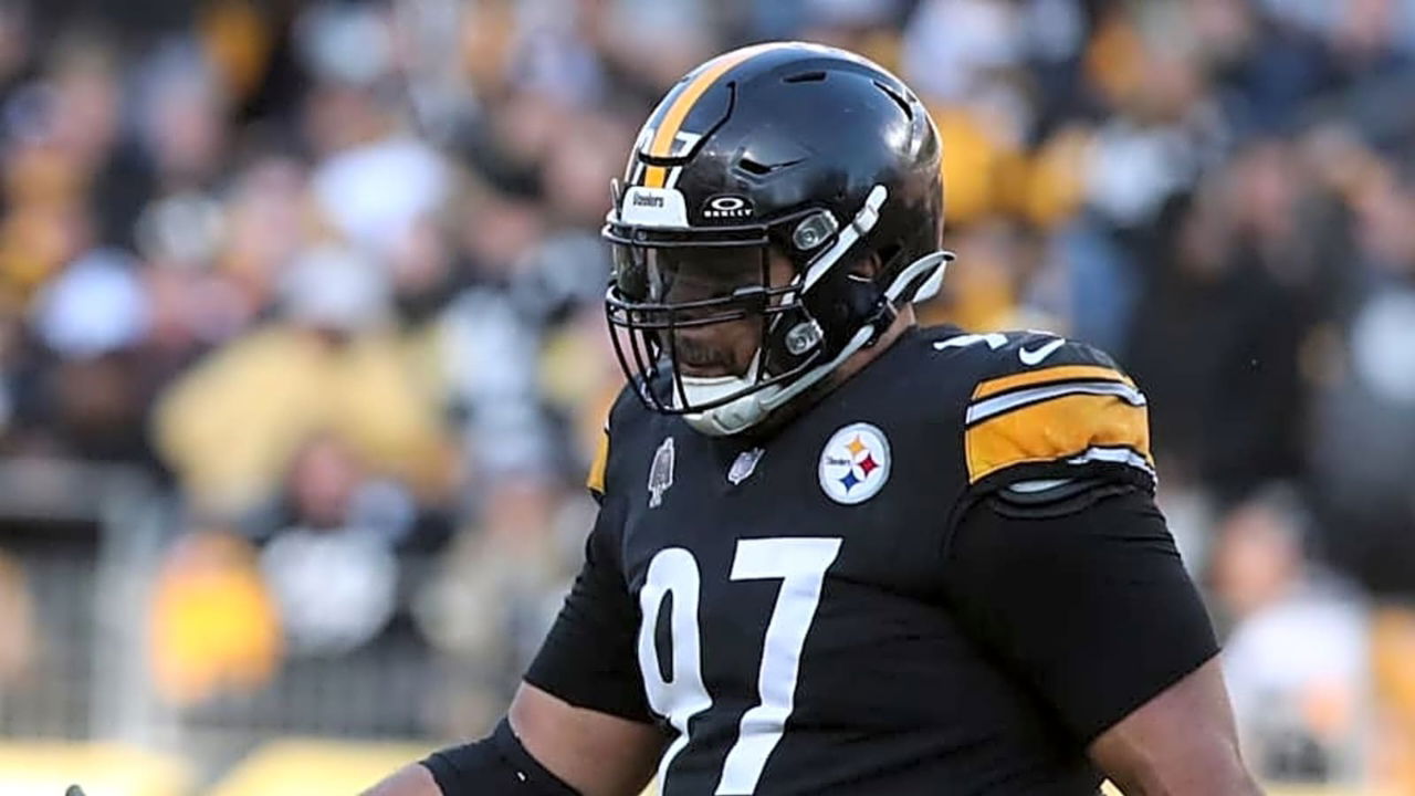Steelers' Cam Heyward Claims Josh Allen Kneed Him in the Stomach During ...