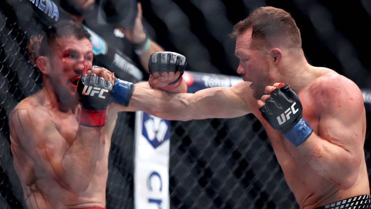 WATCH: Merab Dvalishvili Lets Out Audible Scream After Petr Yan's Nasty ...