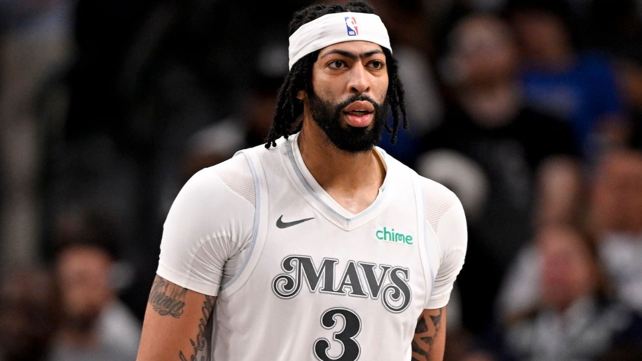 Rookie Cooper Flagg Leaves Anthony Davis Speechless After Questioning ...