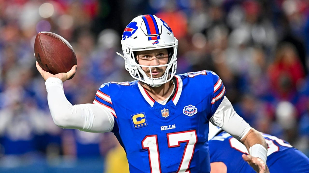 Seth Rollins Feels Josh Allen Will Take the Bills to the Super Bowl ...