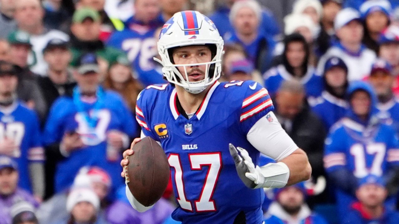 (Video) Josh Allen Throws up on Sideline During Patriots Game, Later ...