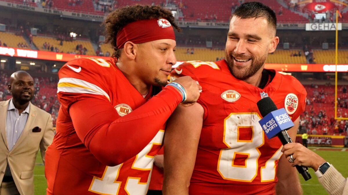 Travis Kelce Deflects ‘Last Patrick Mahomes Pass’ Questions While ...
