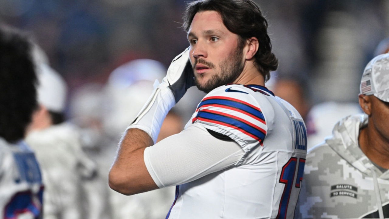 Rob Gronkowski Thinks Josh Allen's Bills Could Be The "Easiest" Playoff ...