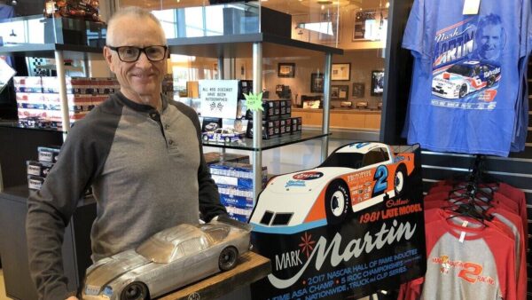 “Now the Sponsors Are so Small!” Mark Martin Admits TV Money Runs NASCAR