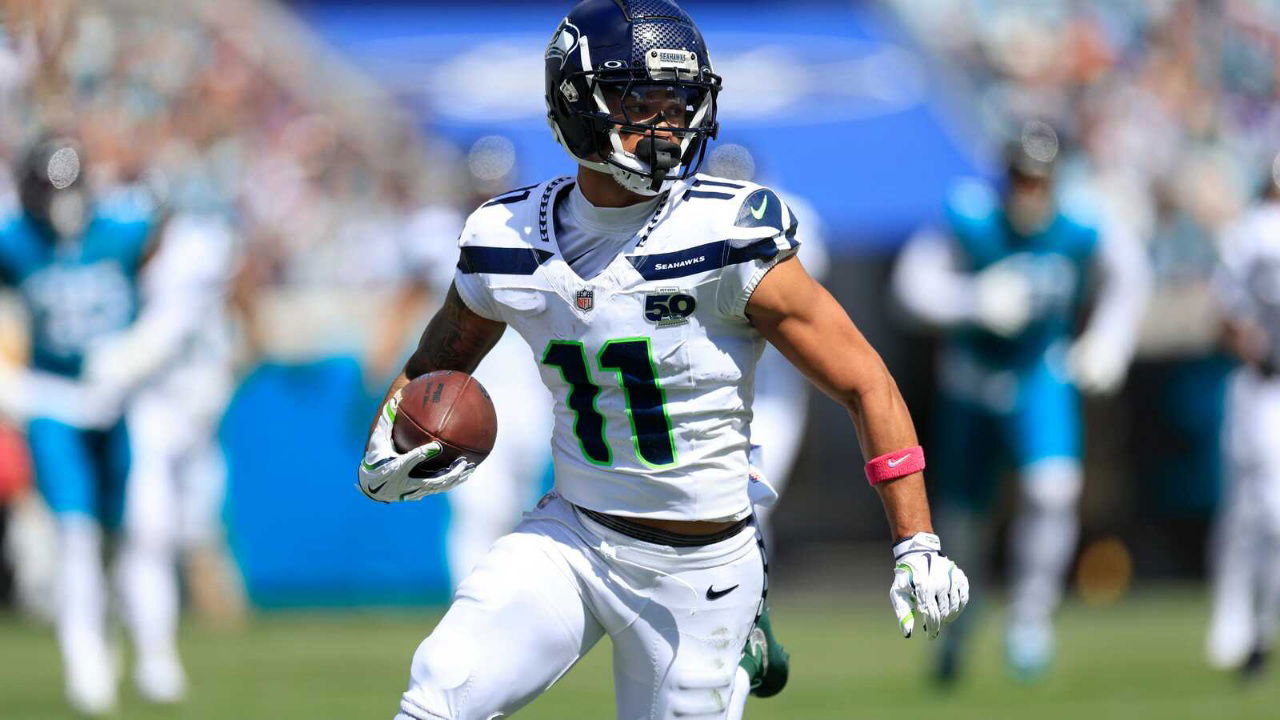 George Kittle Doesn't Mind Seahawks Players Smoking Cigars in Visiting ...