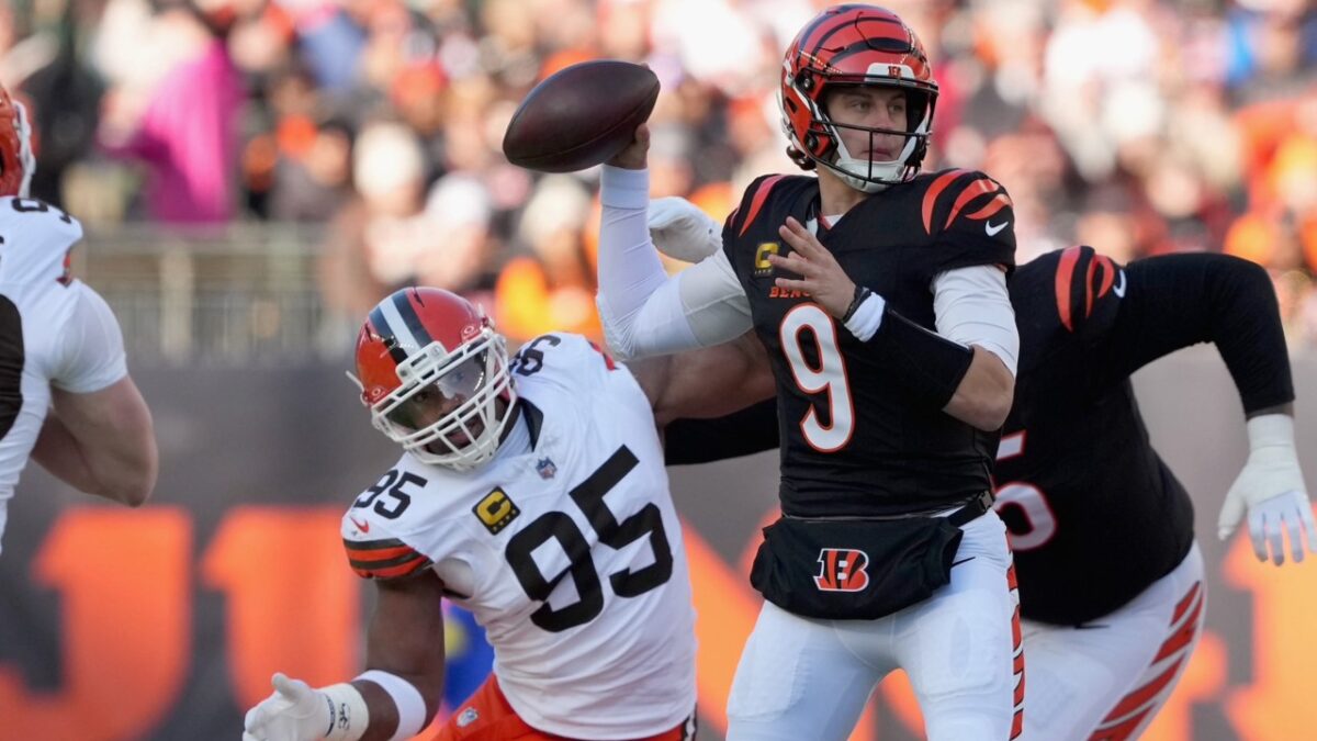 Patrick Mahomes Leads Tributes to Myles Garrett After 23rd Sack Sets ...