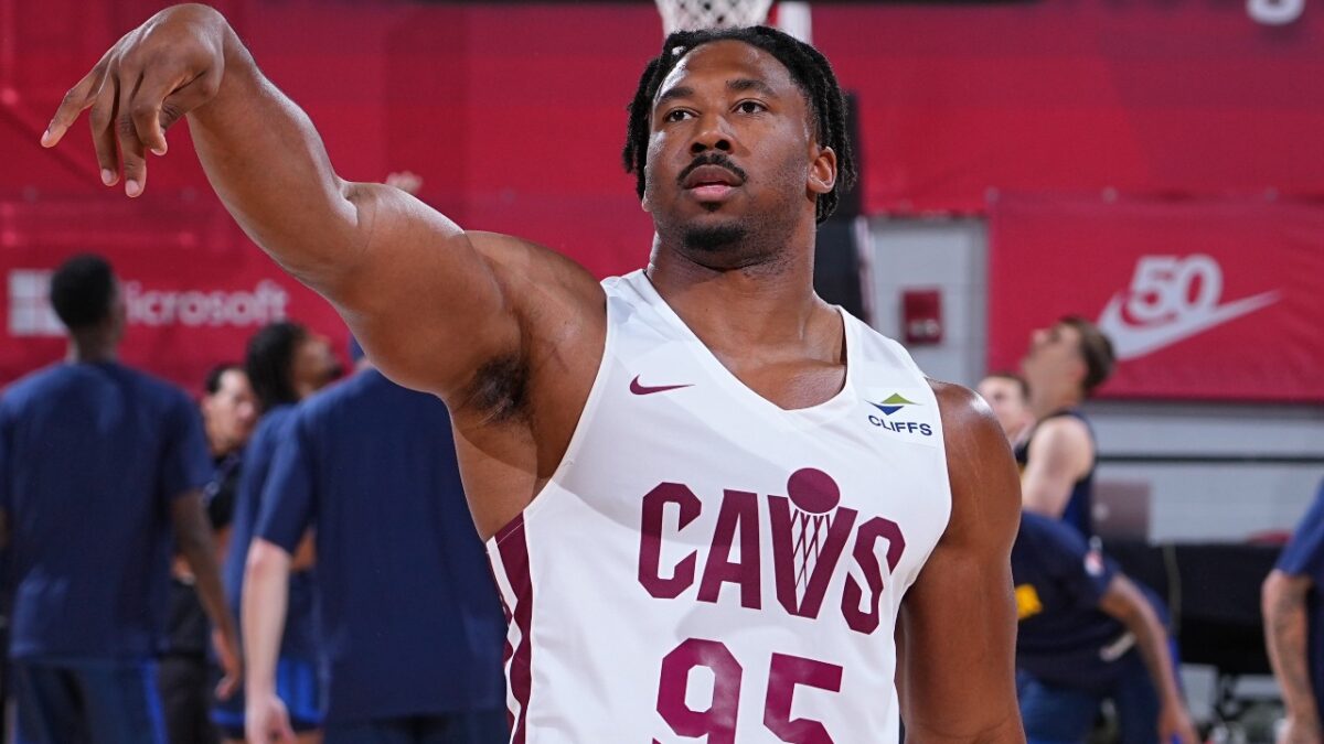 LeBron James and Cavaliers Celebrate Myles Garrett’s Historic 23rd Sack ...