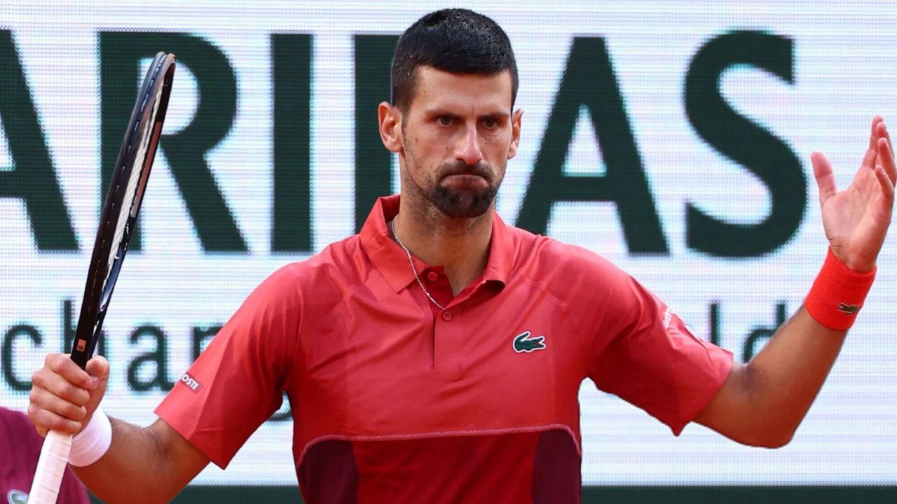Tennis Fans Compare Carlos Alcaraz's New Service Motion to Novak ...