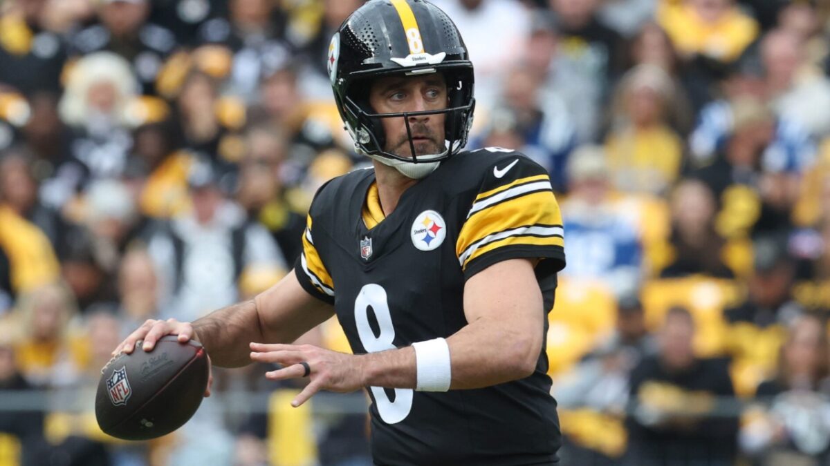 (Video) Aaron Rodgers Gets Picked off in Possibly the Last Play of His ...