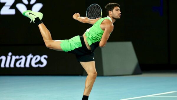 (Video) Carlos Alcaraz Throws Up and Suffers Cramps During Australian ...