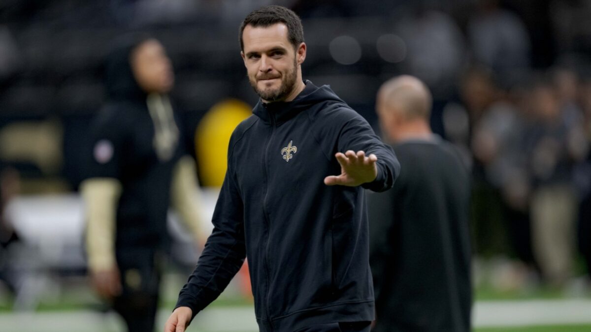 Derek Carr Reveals What It Would Take to Return